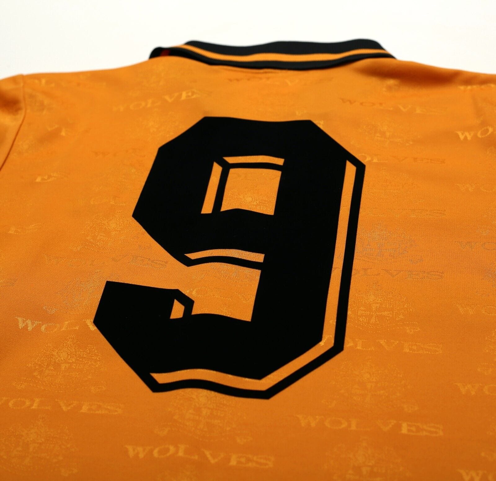 1995/96 BULL #9 Wolverhampton Wanderers Vintage Nutmeg Home Football S ...