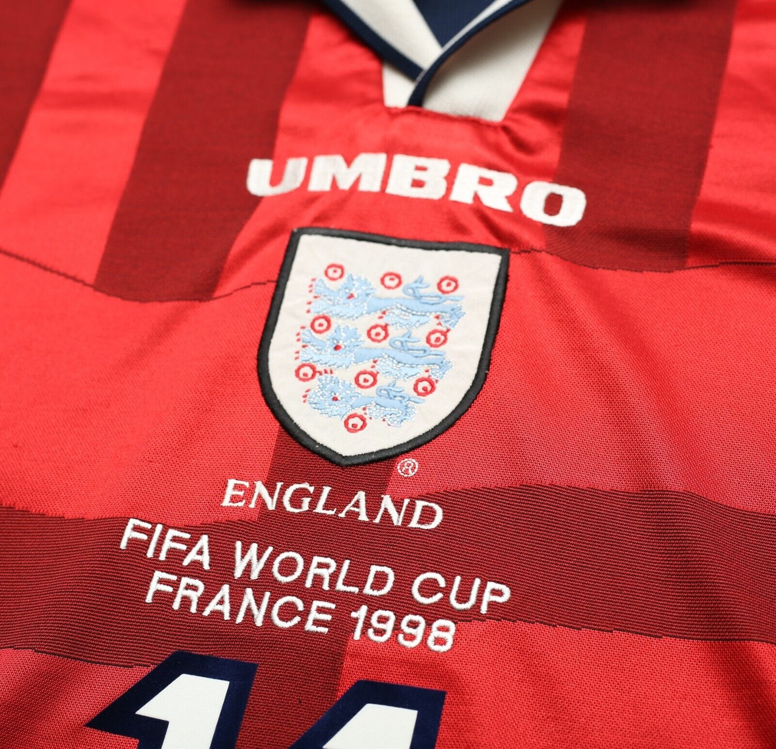 1998 McMANAMAN #11 England Vintage Umbro Away Football Shirt (XL) Play ...