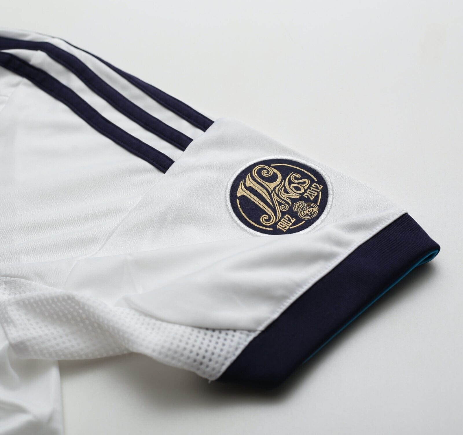 2012/13 REAL MADRID Vintage adidas Home Football Shirt Jersey (S) BNWT ...