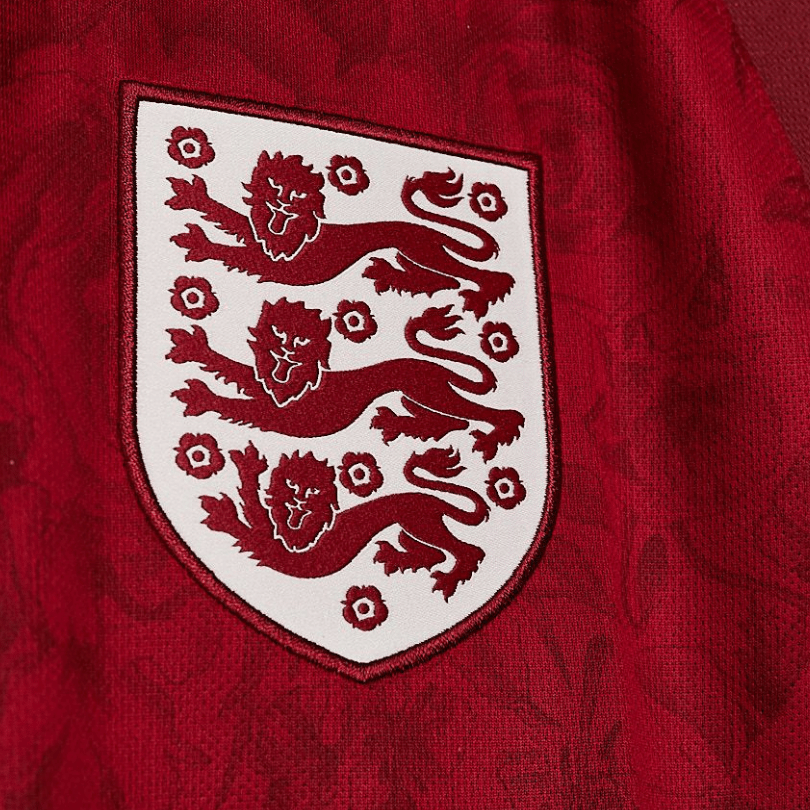 2019 England Nike Lioness NEW away shirt M - Football Shirt Collective